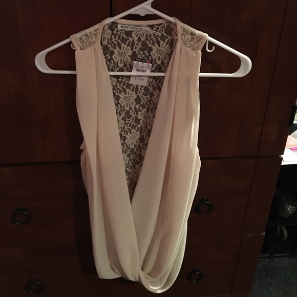 Body Central | Tops | Cream Color Dressy Tank | Poshmark